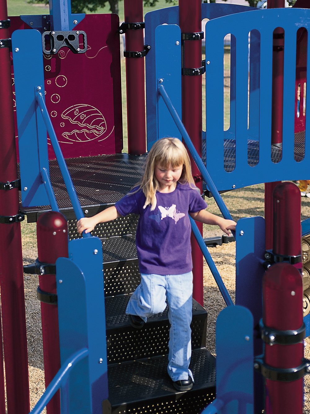 Logo Climber w/Vibe® Handholds