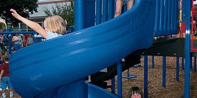 Curved Poly Slide - Single Curved Slide with One-Piece Polyethylene Bed ...