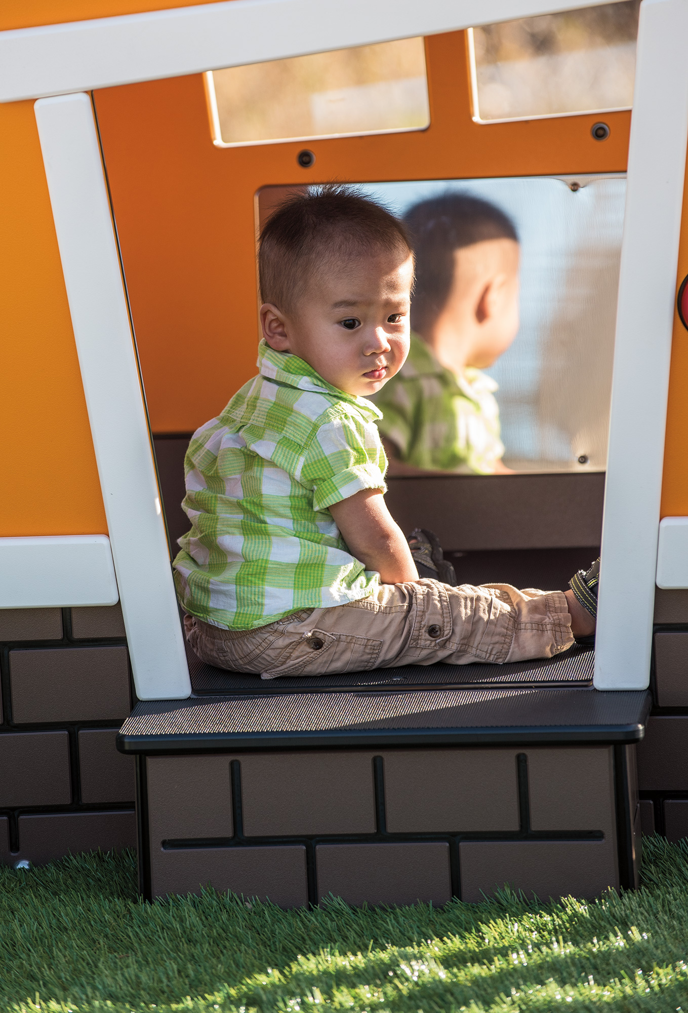 Nook for Ages 6-23 Months - Smart Play Compact Play Structure