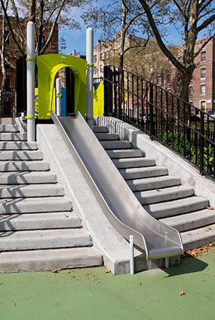 Lincoln Terrace Park - Urban Playground