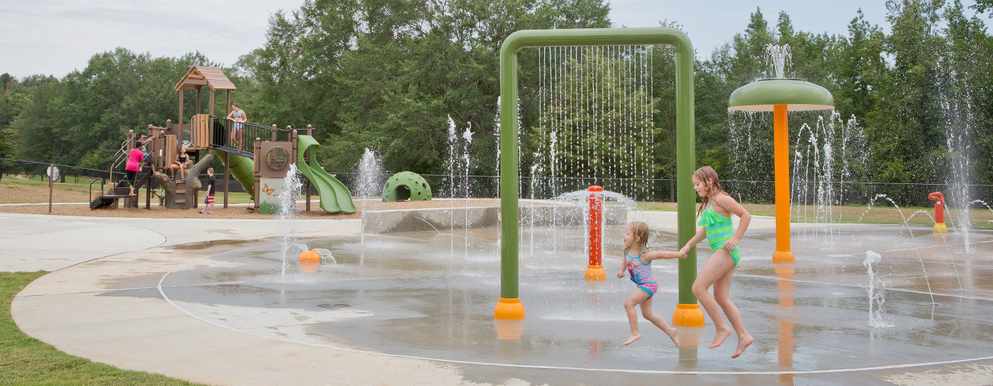 Nature Trail Splash Park and Playground - Nature-Inspired Playground ...