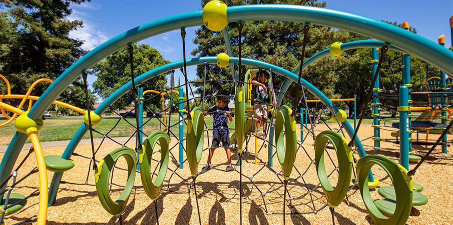 Nielson Park - Colorful Fun Playground